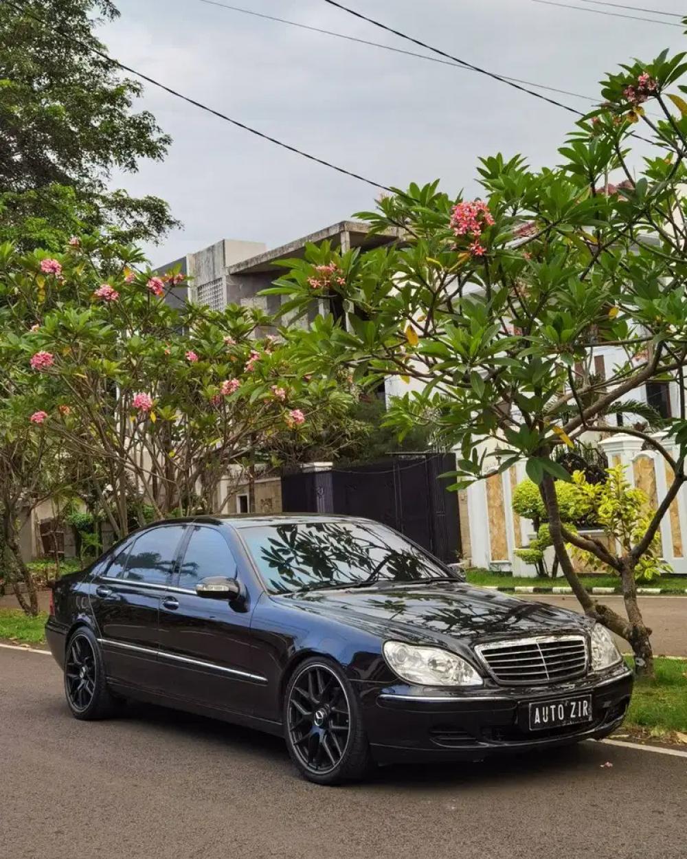 mercedes bens280 hitam 2005 istimewah antik murmer baru menarik tdp ...